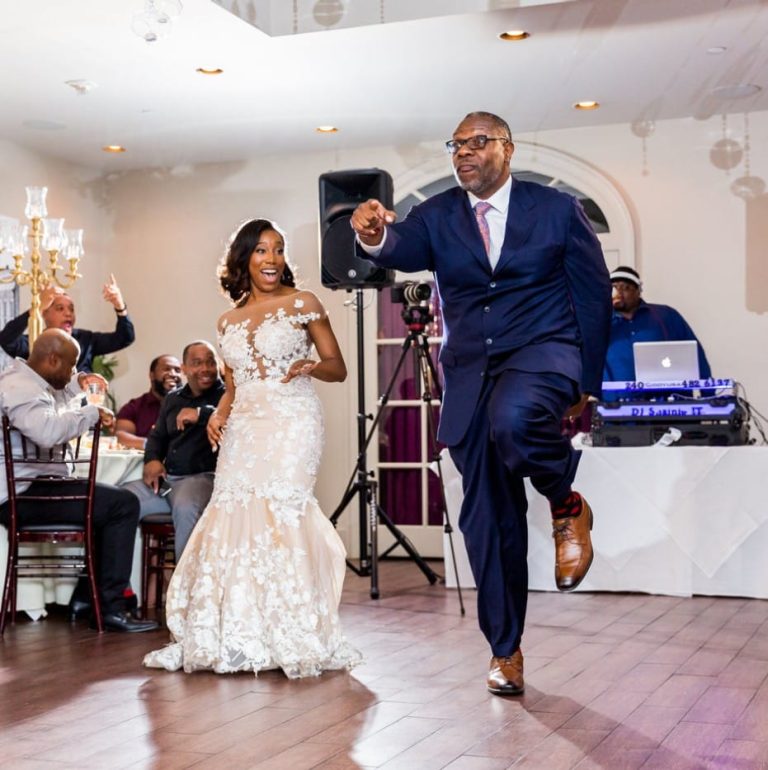 Vanessa Herring QVC: Age,Husband,Net Worth,Wedding,Height